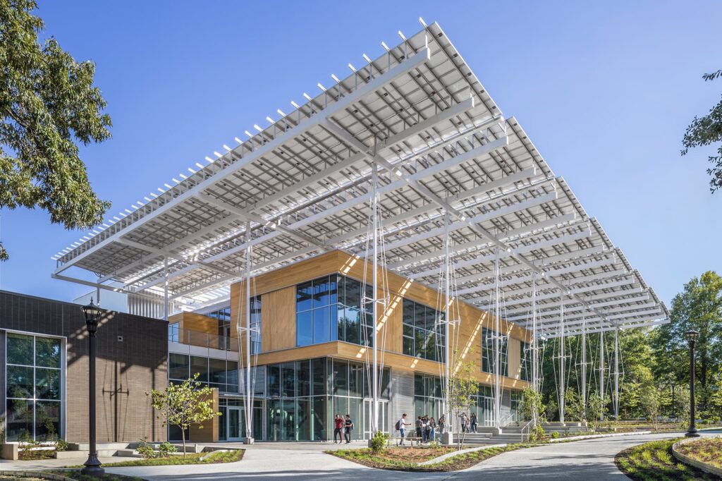 Maximizing Efficiency in Commercial Kitchens: The Role of Grease ...